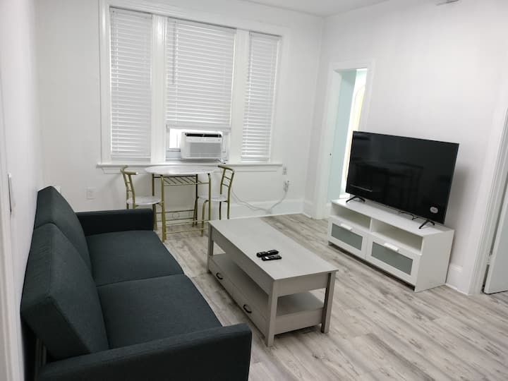 Heart Of Allston
Bu, Green Line - Malden, MA