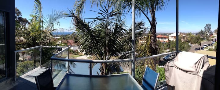 1 Bed Apartment With Oceans Views Near Manly - Manly