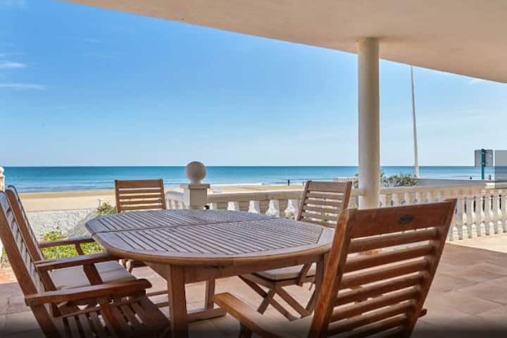 Chalet En Primera Linea De Playa En Guardamar. - Guardamar del Segura