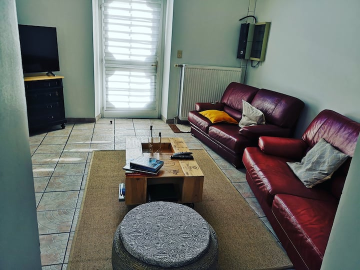 La Casa Degli Spaguetti-logement Entier - Charleroi