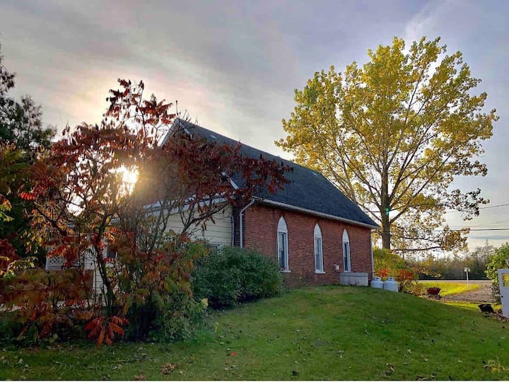Delightful 2bdrm Church W/incredible Water View! - Prince Edward