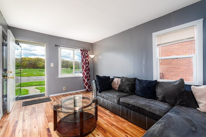 Sleeps 14plus, 15mins Drive To Downtown Detroit - Aéroport métropolitain de Détroit (DTW)