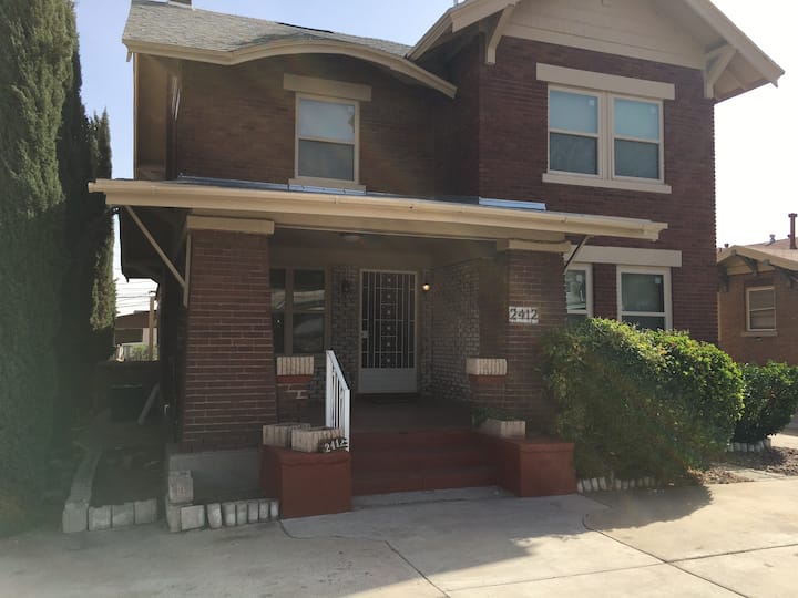 1 Bed, 1 Bath Apartment - El Paso, TX