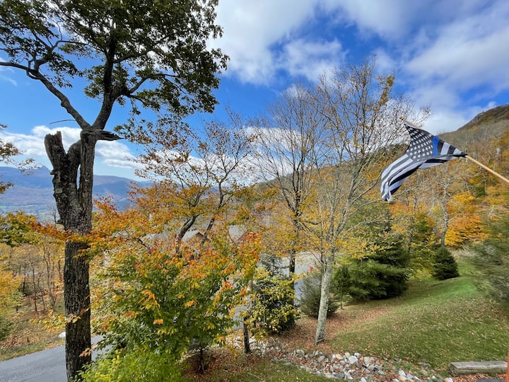 The Early Check In, Walk To Slopes! - Banner Elk, NC