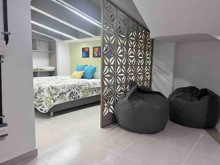 101 - Hospédate Como Local – Belén, Cerca De Todo - Medellín