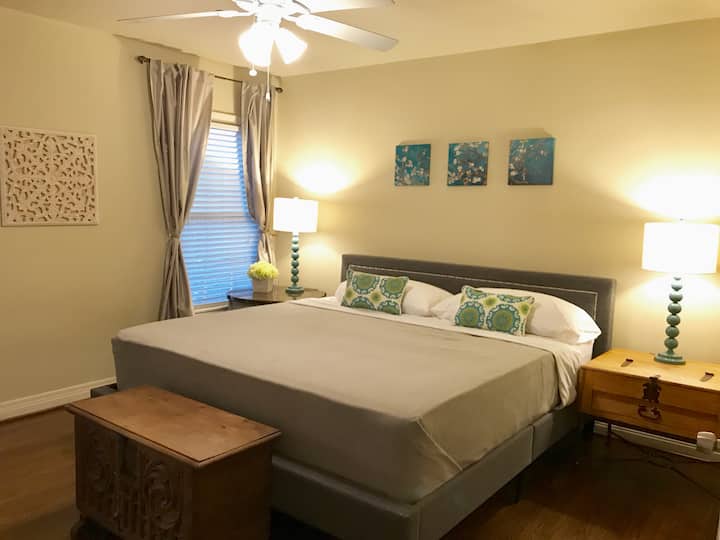 Charming Home With Separate Guesthouse By Smu - Belmont Avenue – Dallas