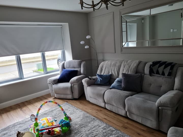 Limerick - Beautiful 4 Bed Home - Limerick