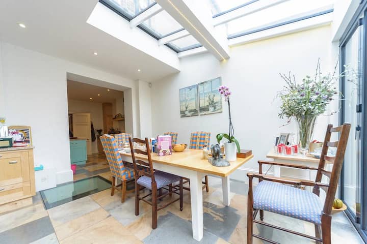 First Floor Ensuite In Georgian Terraced House - Stamford