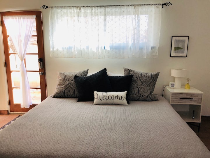 Raven's Nest Casita - Santa Fe, NM