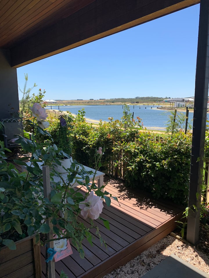 Point Lonsdale. Home With A View - Point Lonsdale