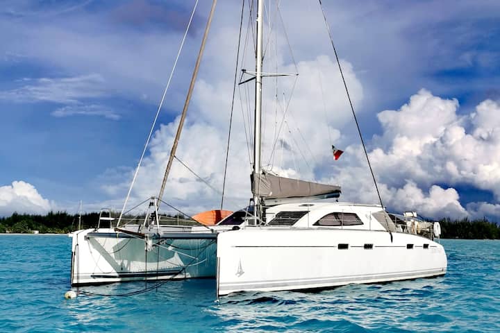 Bora Bora Italian Catamaran - Bora-Bora