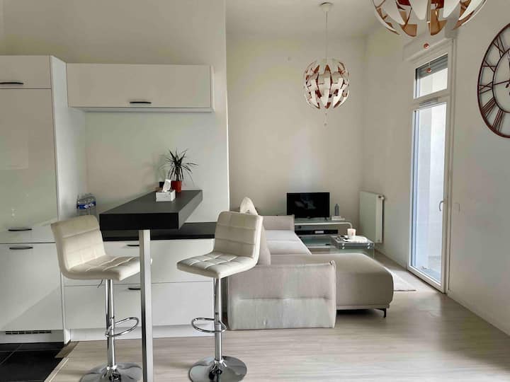 Appartement Moderne Avec Jardin - Créteil