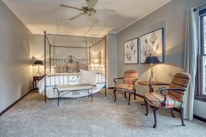 Duart Suite At Aberdeen - Valparaiso, IN
