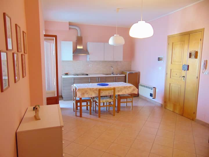 Appartamento A Vieste In Centro E 400m Mare. - Vieste