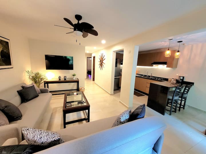 Departamento Céntrico Y Moderno, Recién Remodelado - Cancún