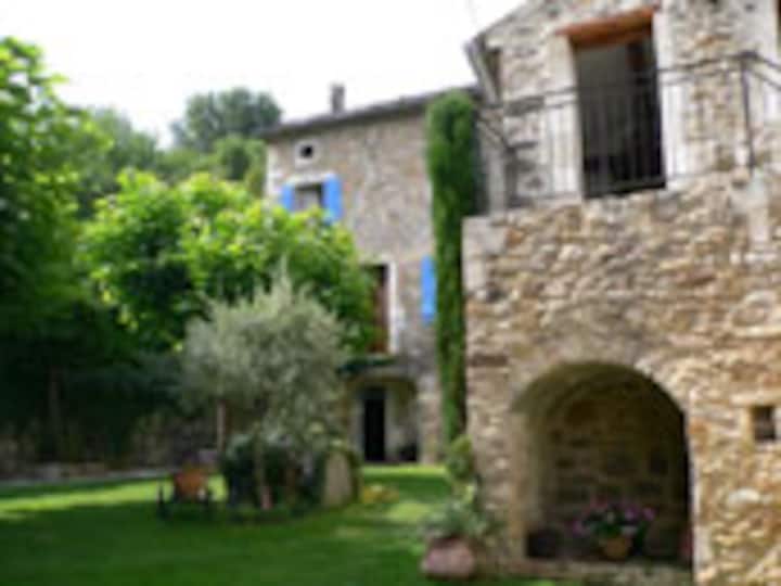 Maison Avec Spa Proche De Vallon Pont D’arc - Vallon-Pont-d'Arc