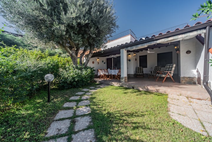 Villa Nicola Con Vista Mare E Vicina Ai Servizi - Costa Rei