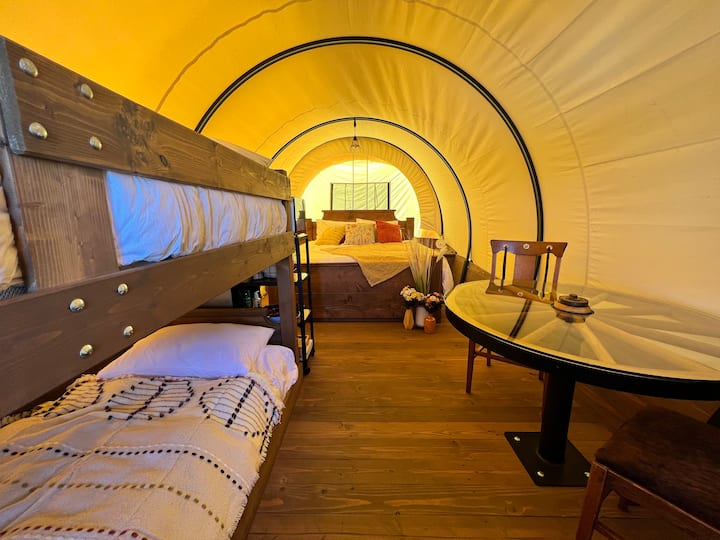 Pioneer Dream*bison*covered Wagon*heat/ac - Iowa