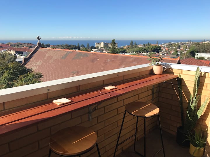 Studio Ocean Views Parking Available - Bondi Beach