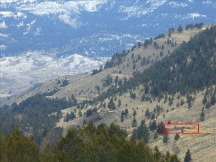 Secluded Cabin Great Views-sleeps 8 - Yellowstone National Park