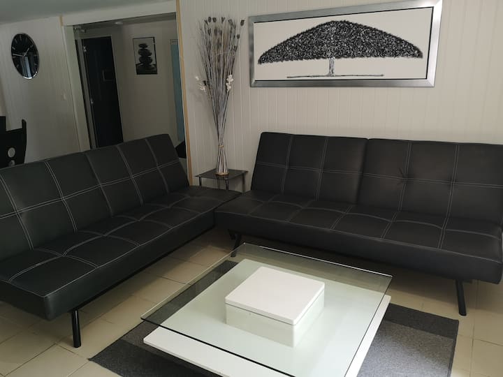 Chambre Climatisée Dans Villa Près De Bastia (B2) - Bastia