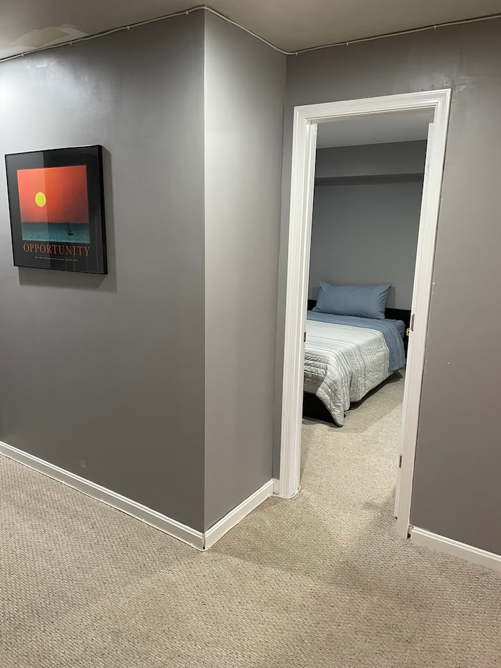 Private Bedroom Cheaper Than A Hotel In Lwr Level - Woodbridge, VA
