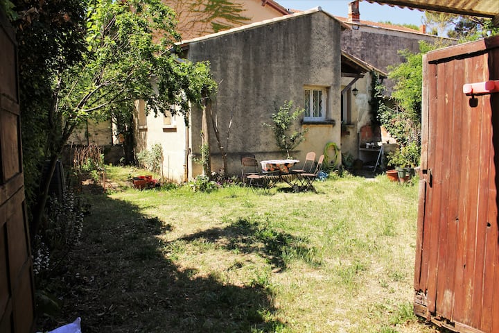 Maison De Ville Cosy Avec Grand Jardin T3 - Montpellier