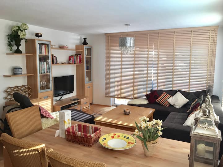 Ski In/out Modern Penthouse Chalet Apartment - Flachau