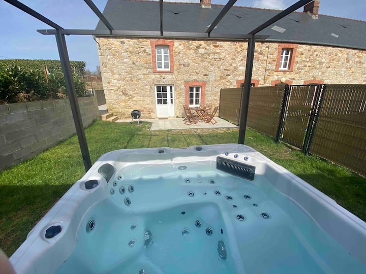 Maison Chaleureuse Avec Jacuzzi - Cotentin