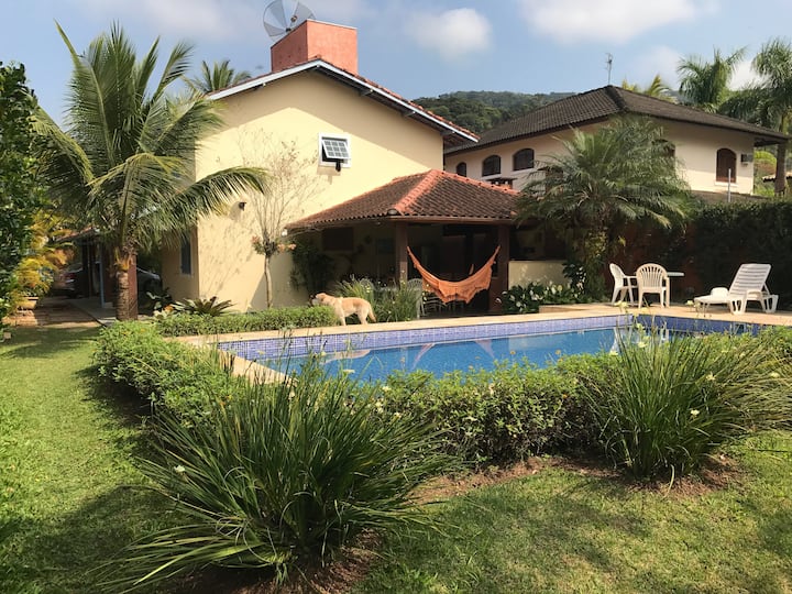 Casa Aconchegante Com Acolhimento Encantador - São Sebastião