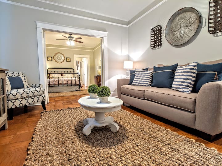 Tchoupitoulas Street Apt 51, 10 Mins From Fq - Bayou Segnette State Park, Westwego