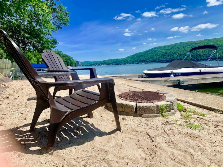 The Woodland Lakehouse Under An Hour From Nyc ! - Greenwood Lake, NY