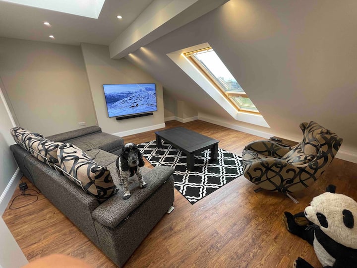 The Attic Rooms (2 Bedrooms) - Edinburgh