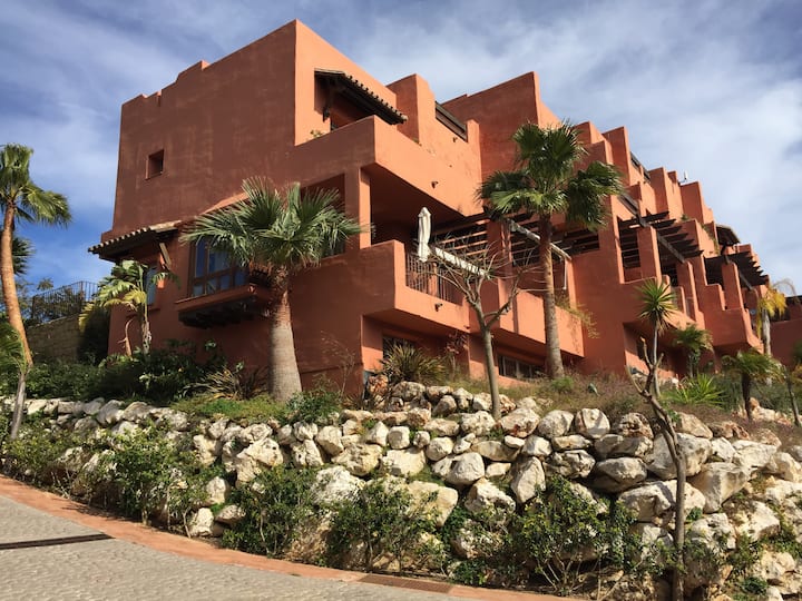 Luxurious Townhouse With Sea Views - Manilva