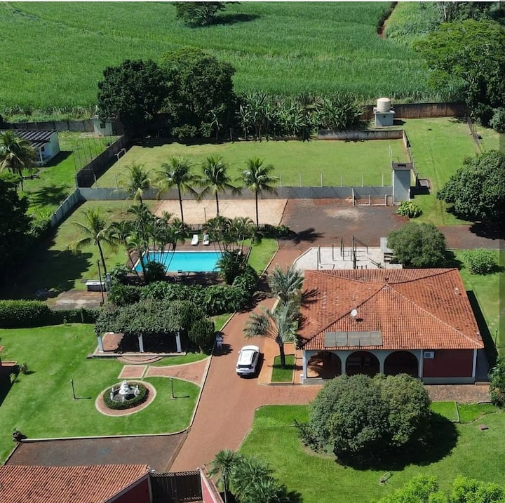 Hospede-se Em  Casa De Campo - Villa Di Toscana - Ribeirão Preto