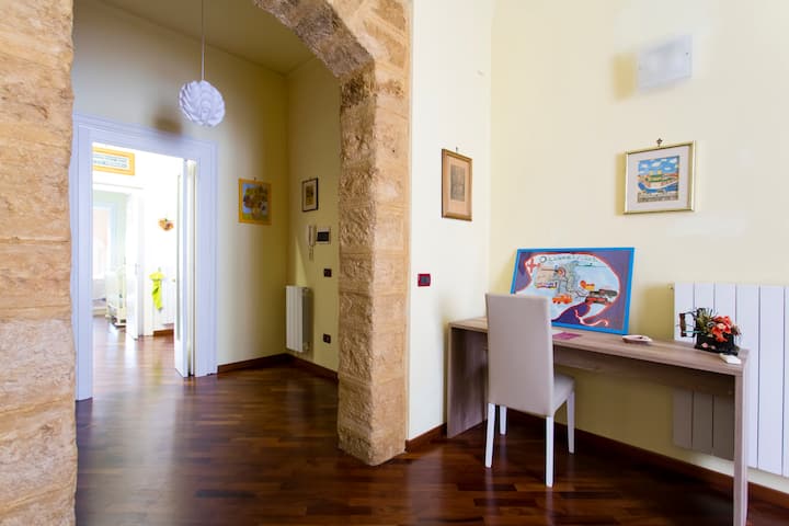 La Casa Di Tufo - パレルモ