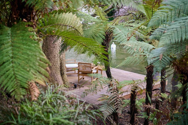 A Slice Of Paradise In The City - Christchurch