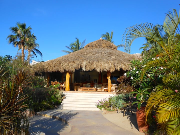 Secret Garden Luxurious Palapa Home - San José del Cabo