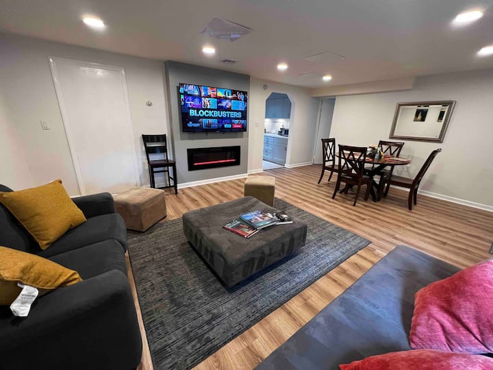 1bd Spacious Apartment Downtown Stamford - Stamford, CT
