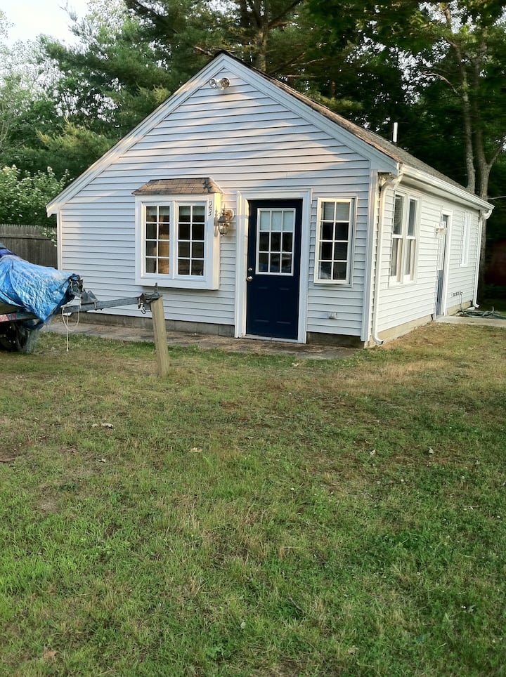 The Cozy Cape Escape Studio - Falmouth, MA