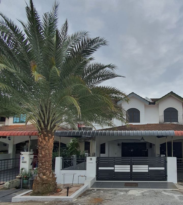 Comfy & Cosy Place, Feels Like Home (Muslim Only) - Lumut