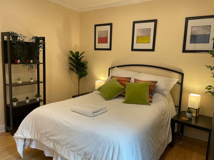 Chambre Privée Chaleureuse Et Accueillante - Dorval