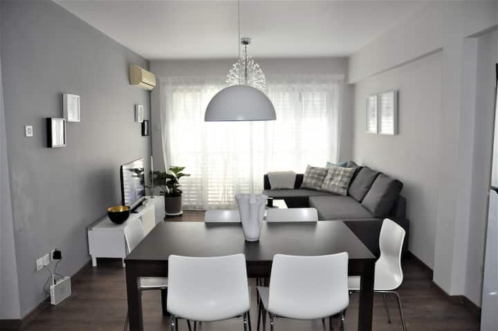 Liliana Sea View Suite - Larnaca