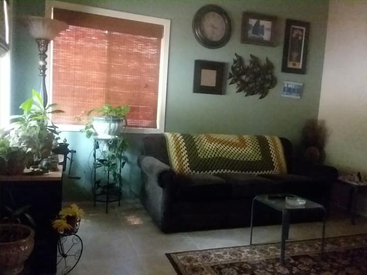Beautiful 2 Story Home One Mile From Shast Lake - Shasta Lake, CA