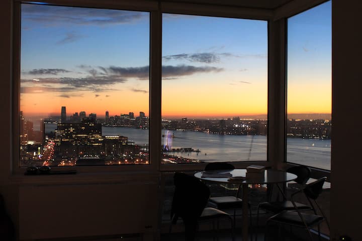 Insane Nyc Views! Live In The Sky! - Lincoln Square - Manhattan