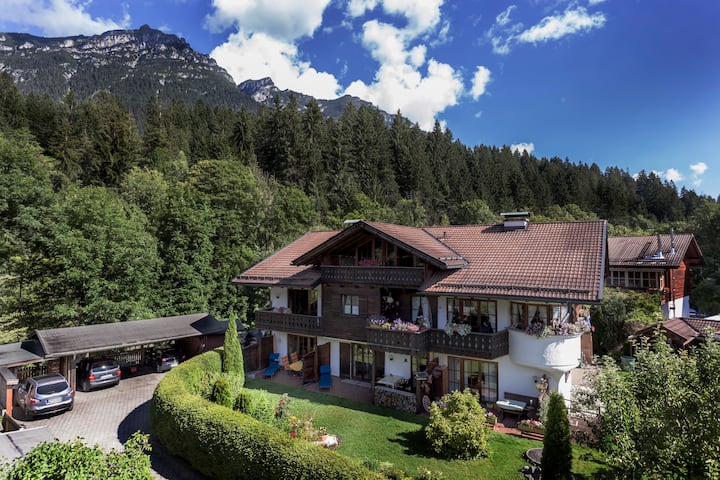 Ferienwohnungen An Der Loisach, Wohnung 3 - Garmisch-Partenkirchen