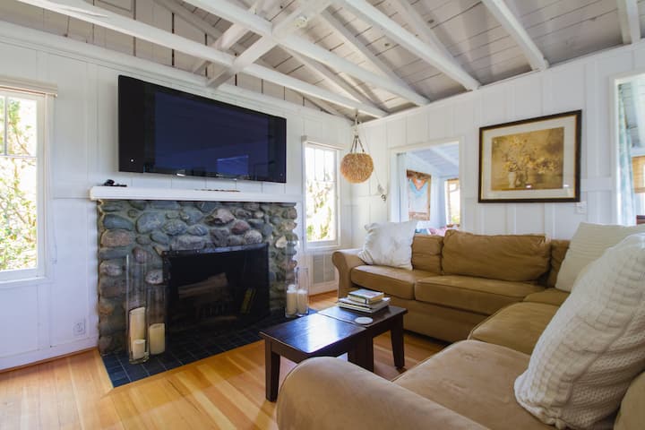 Treehouse Cottage - Laguna Beach, CA