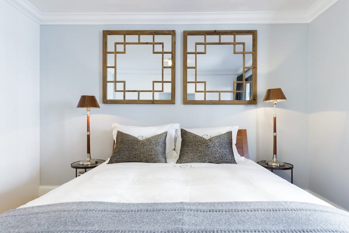 Tranquil Luxury On The Atlantic Seaboard With Pool - Le Cap