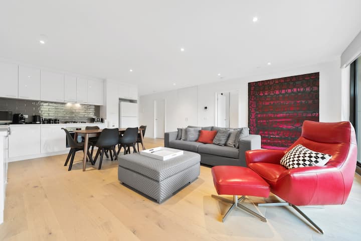 Modern 2 Bedroom Apt 100m From Beach/shops - Arthurs Seat