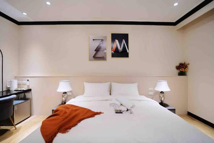 柒宿Seven Nights-201 輕奢雙人套房 - Tainan City